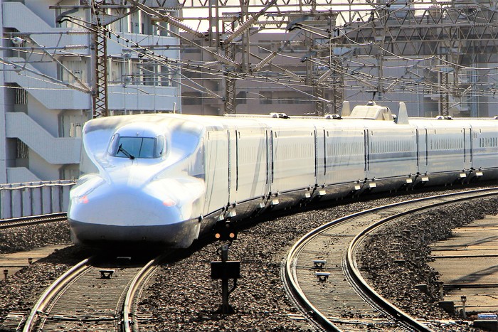 JR동해, 신칸센 N700A 차량 개조 돌입