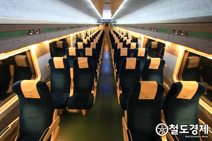 [박병선의 열차이야기] 20량 KTX, 5호차만 다르다! '전격 해부'
