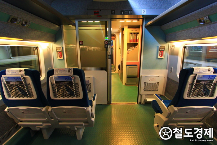 [박병선의 열차이야기] 20량 KTX, 5호차만 다르다! '전격 해부'