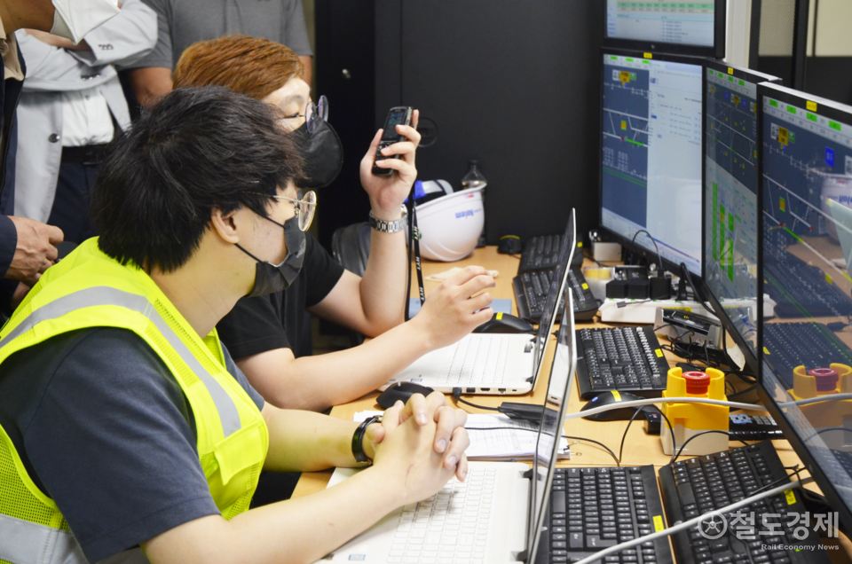[르포/ 일산선 KTCS-M 시범사업 현장] "'완전무인운전' 상상력이 현실로..."