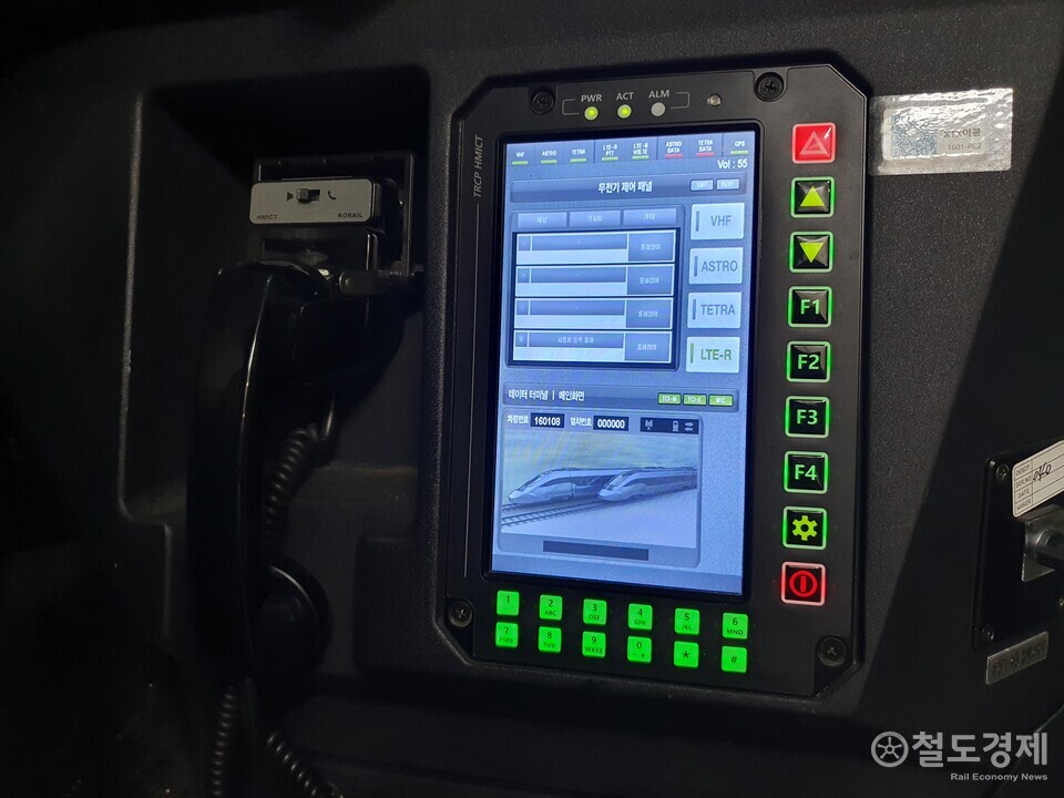 [현대로템 EMU-320 동승기] 영업운행 목전... 막바지 주행ㆍ검증작업 한창