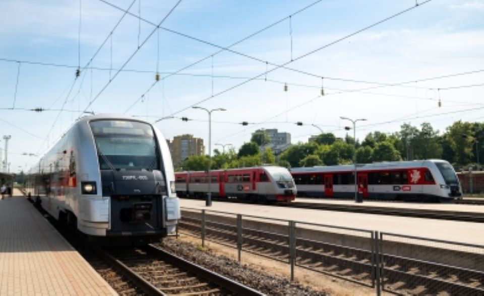 발트 3국, 수도 간 연결철도 운행…8시간 30분 소요